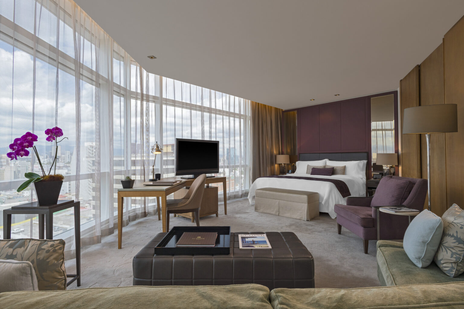MILUX Luxury Brands - The Luxury Travel Agency